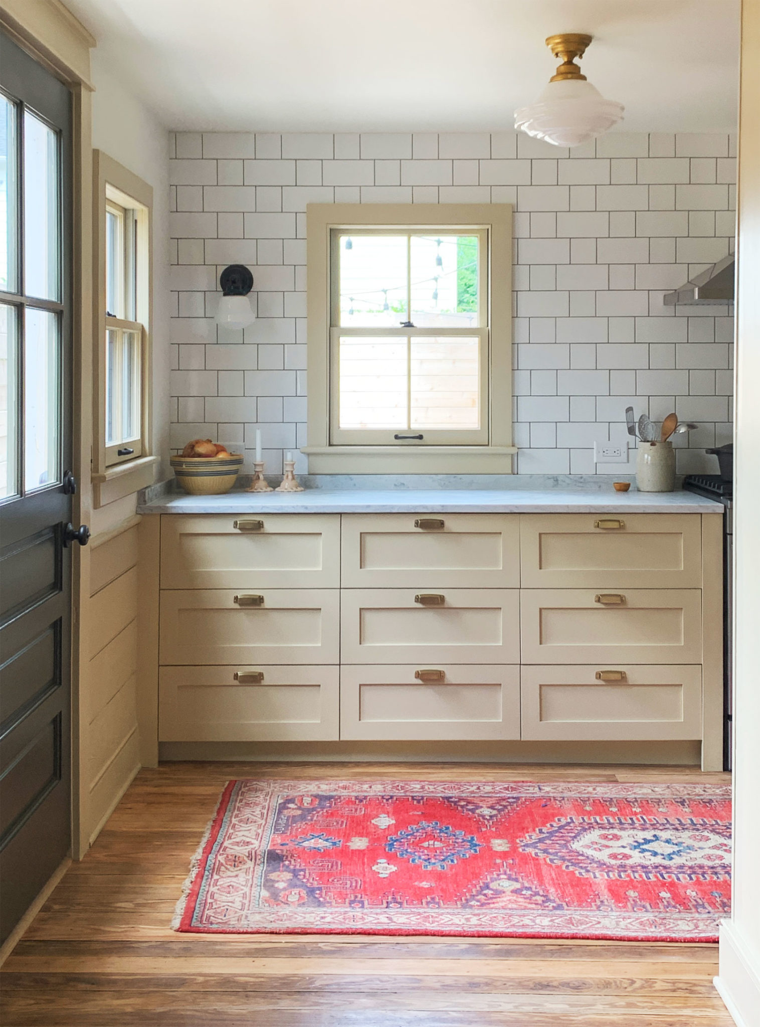 Shaker Kitchen Cabinets Are Staple for a Reason - SemiStories