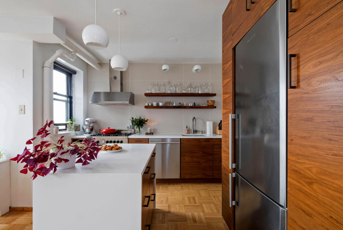 Walnut Kitchen Cabinets That Reinvent an Old Classic - SemiStories