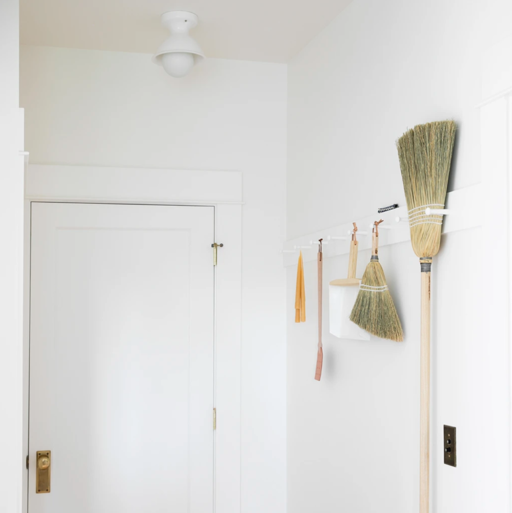 A Short History of the Modern Day Broom - SemiStories