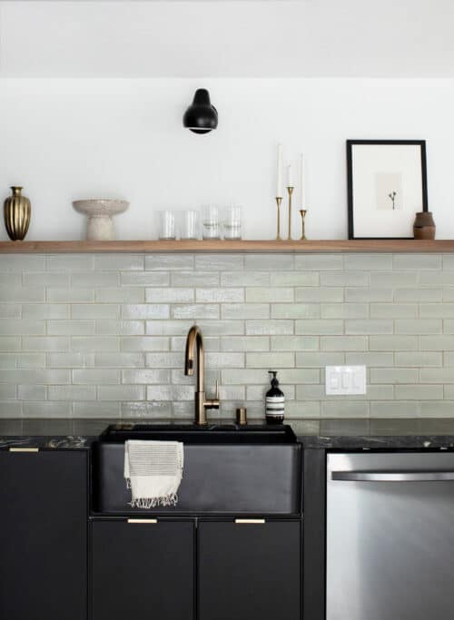 6 Black Kitchen Cabinet Designs for a Bold Space