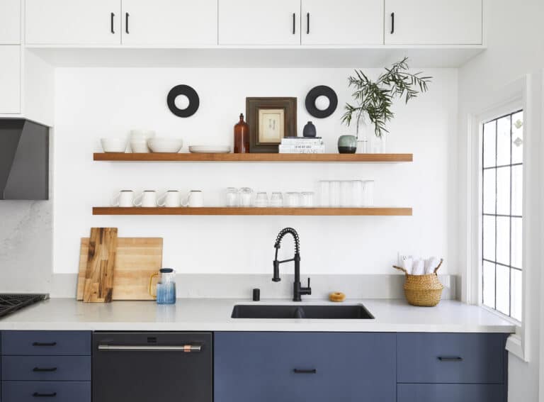 The Ultimate Guide to Floating Shelves