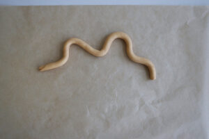 This DIY Clay Trivet Protects Your Holiday Table in Style