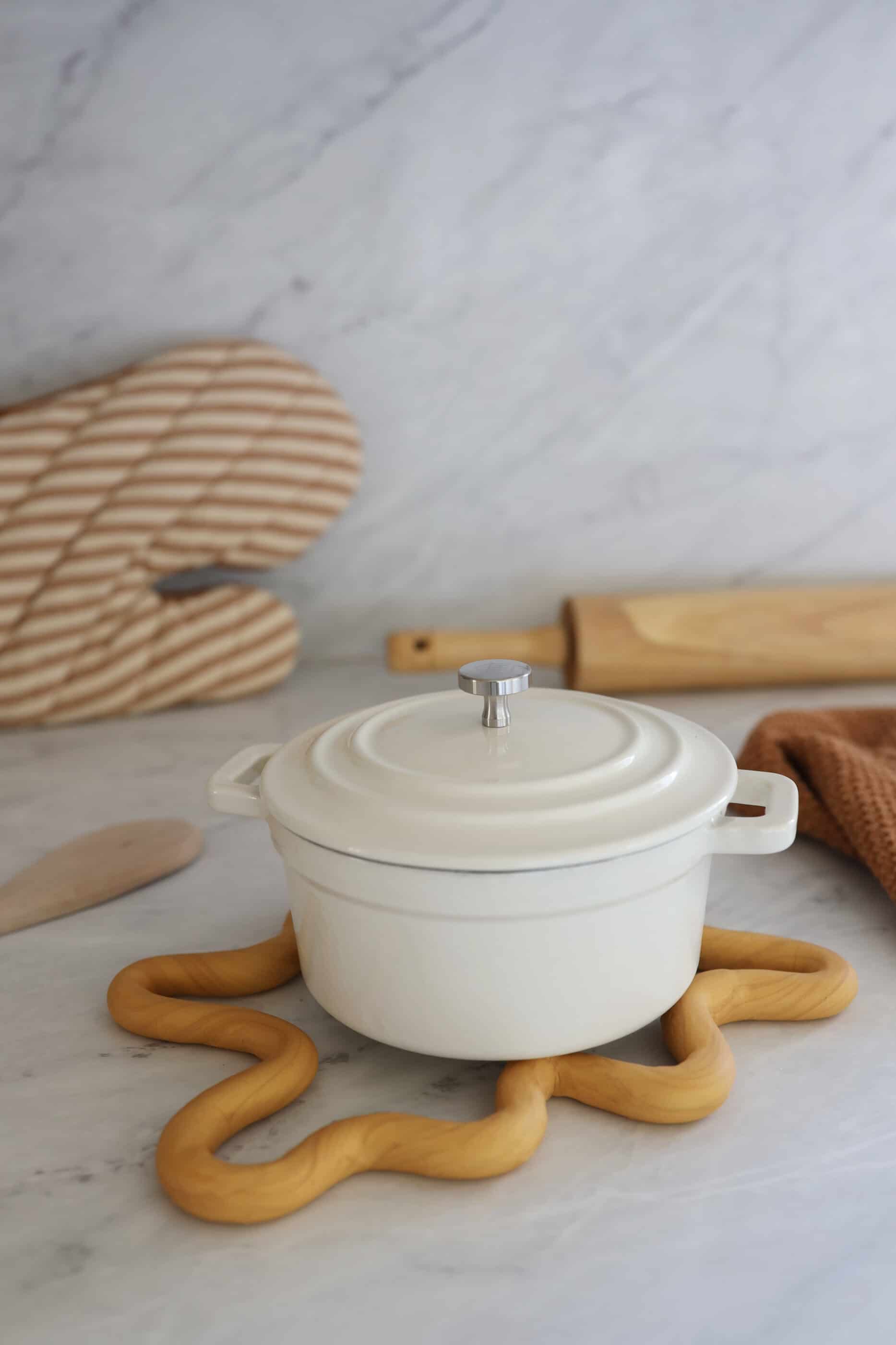 This DIY Clay Trivet Protects Your Holiday Table in Style