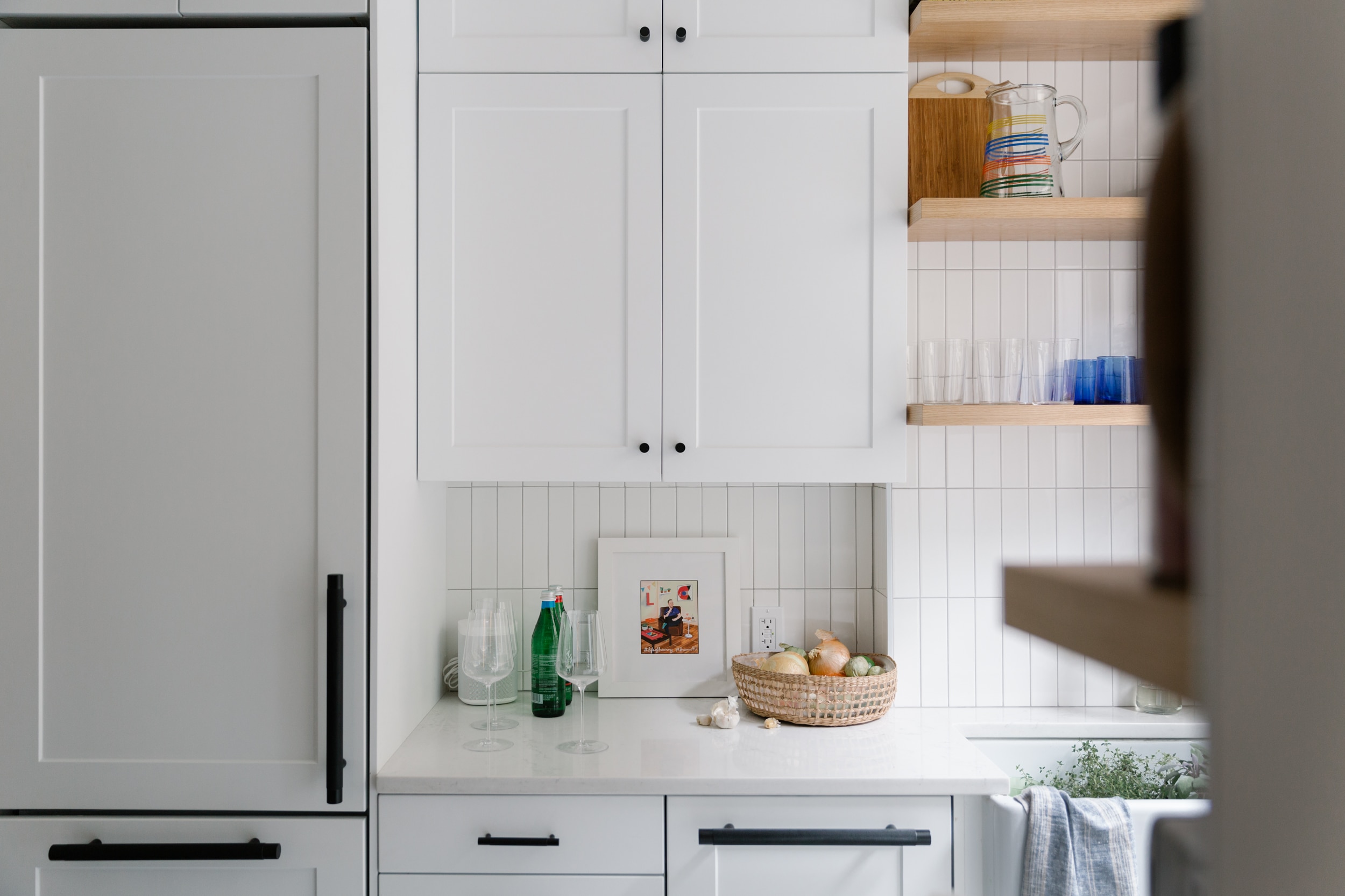 How To Choose the Right Hardware for Your Cabinet Fronts