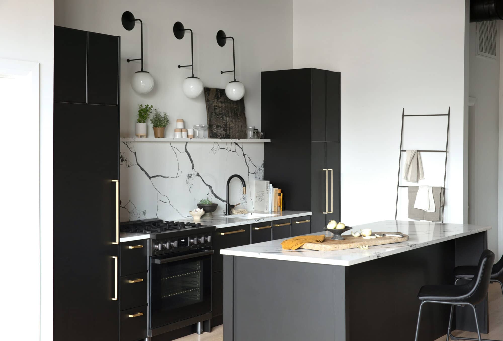 This Lounge-Style Chicago Kitchen Features DIY-ed Paneling