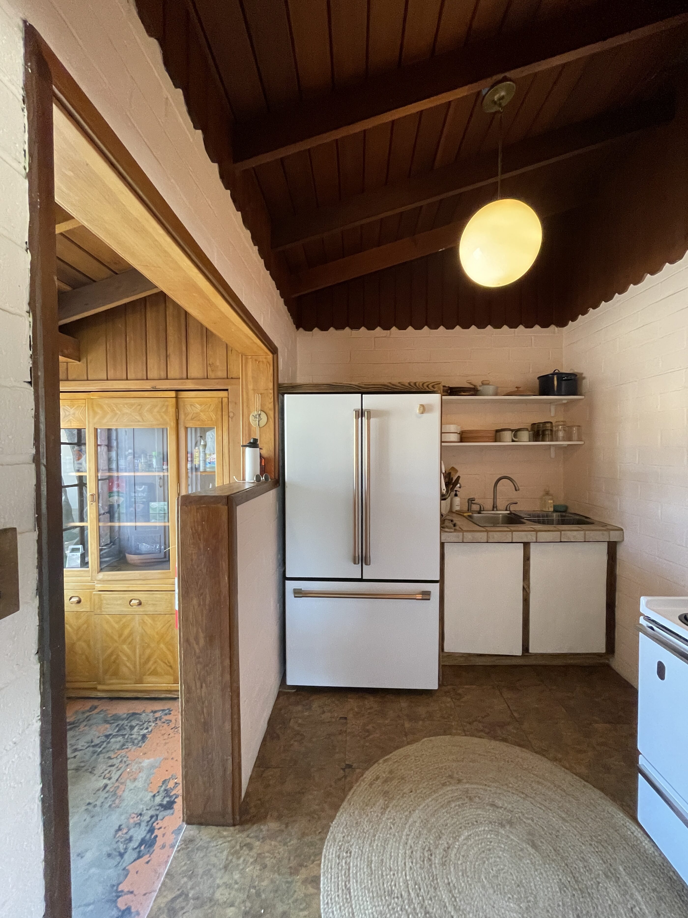 The Joshua Tree House Gets an Earthy Kitchen Refresh in Just 11 Days