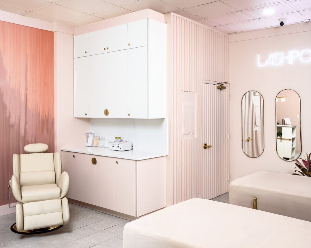 Retro Details Give This Pink Beauty Salon Renovation a Modern Edge