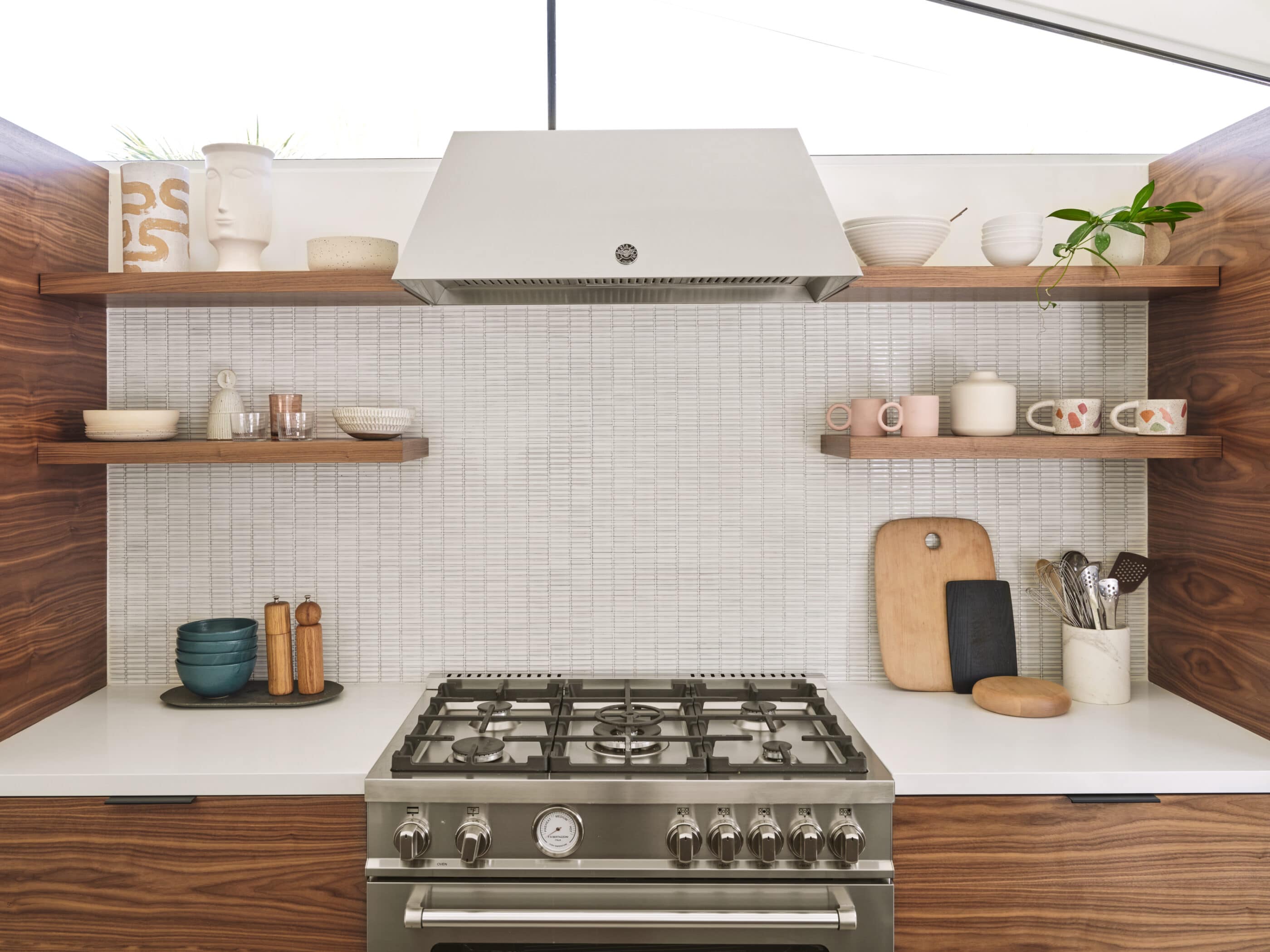 This Palms Springs Home Embraces Midcentury Roots