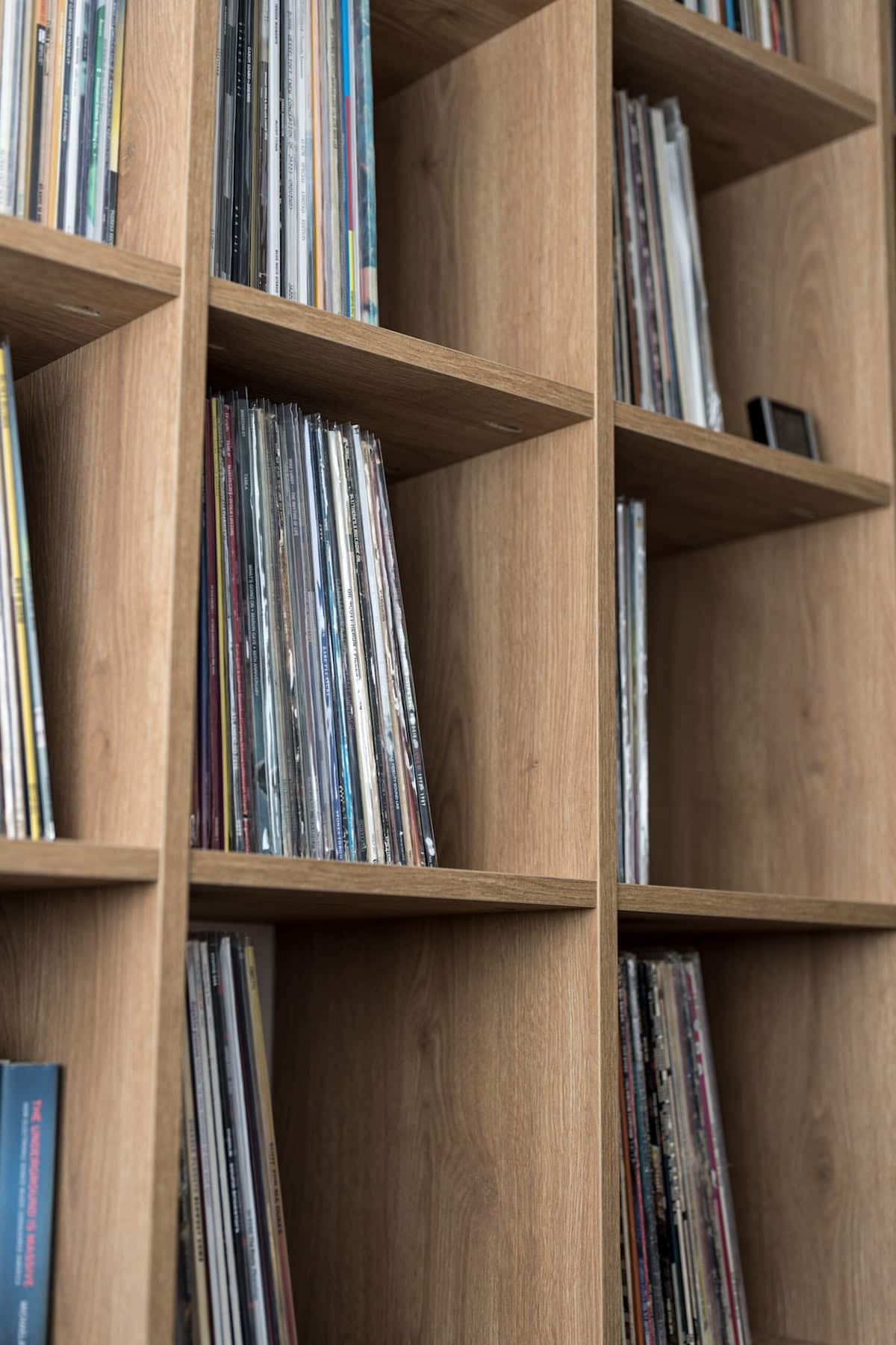 Seattle DJ Gets Storage-Filled Basement Studio With Custom Closet