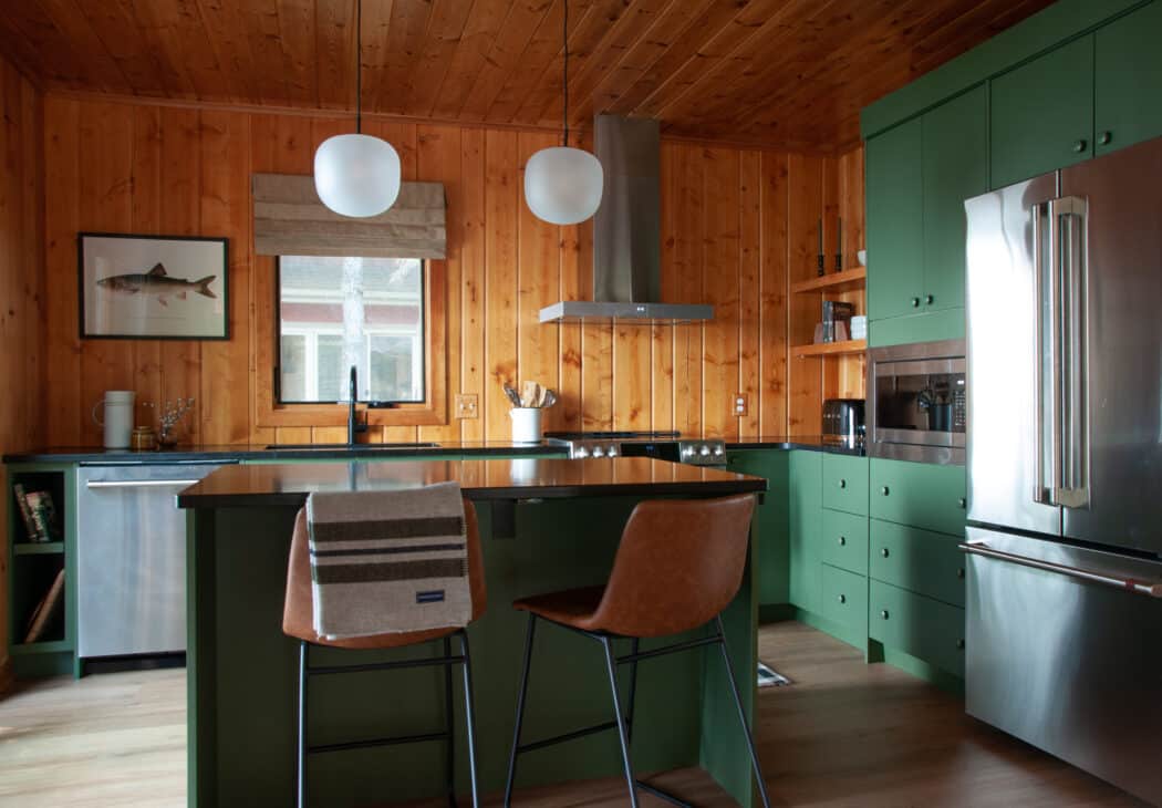 A Mom-Daughter Duo Fixed Up This Philadelphia Fixer-Upper - SemiStories